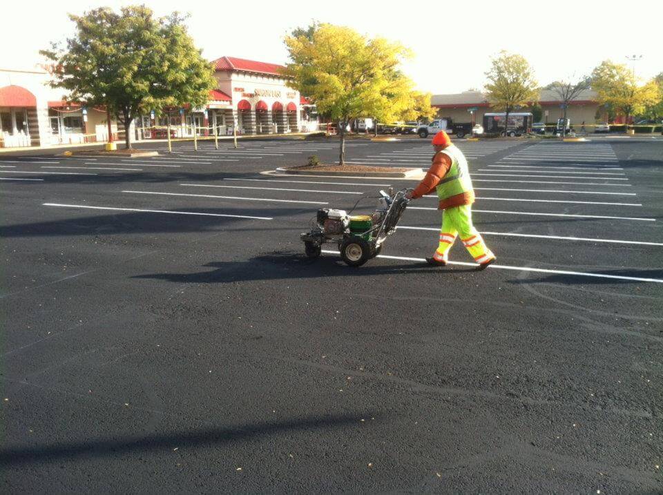 line-striping-commercial-parking-lot-charleston-sc-6